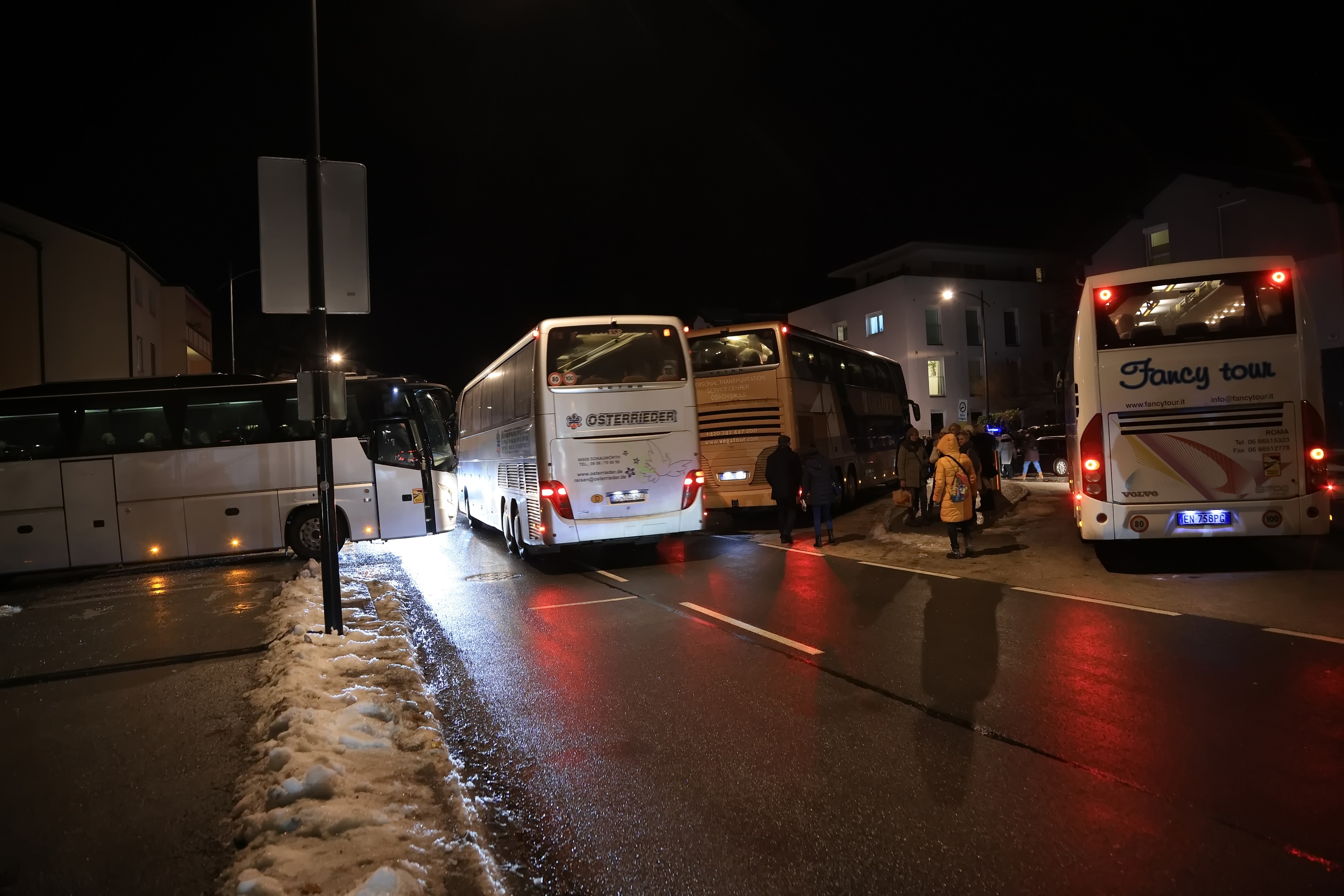 FMT-Pictures - Stau am Busterminal Nonntal vom 09.12.2023